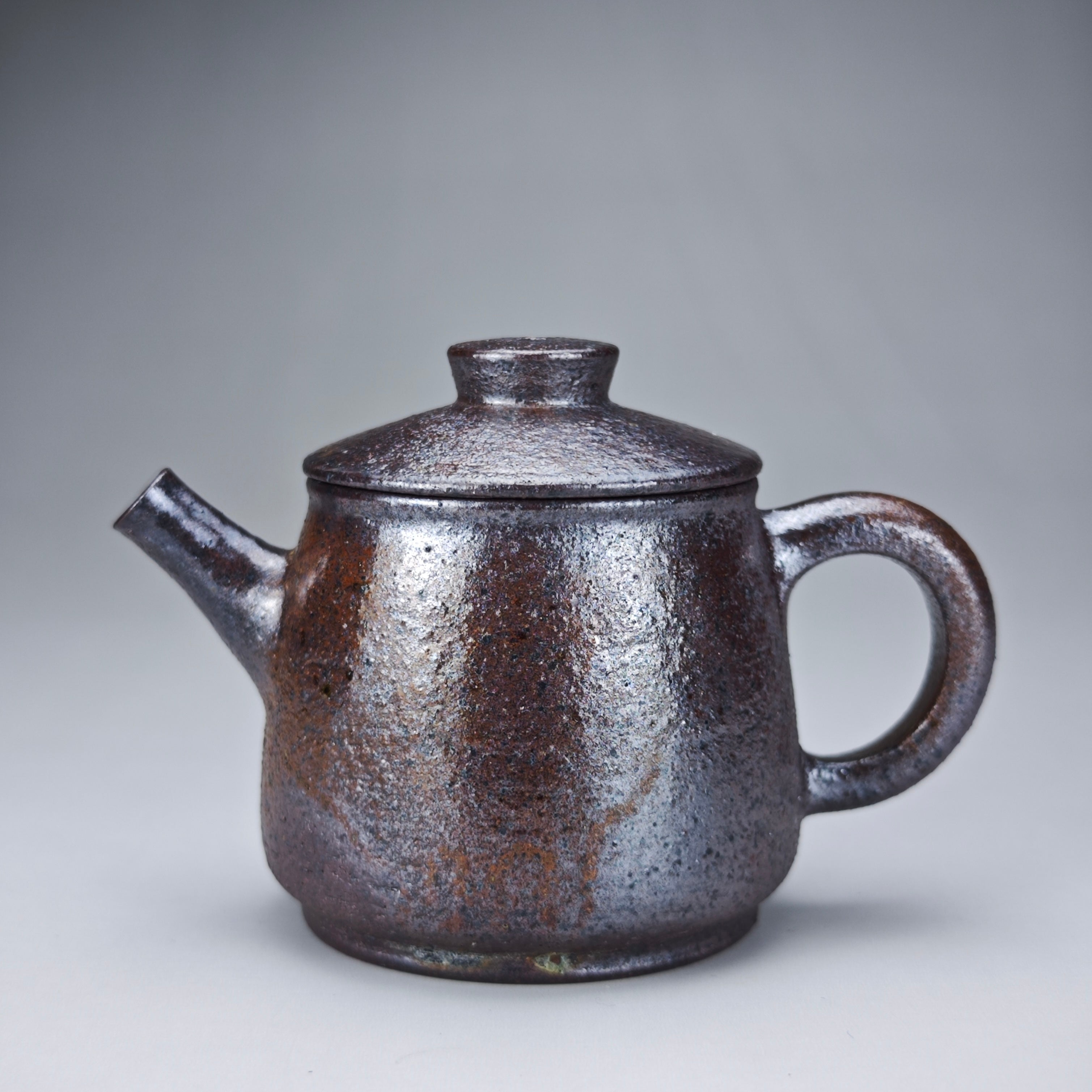 Wood Fired Wide Julunzhu Nixing Teapot by Li Wenxin 李文新柴烧巨轮珠 110ml – MudandLeaves