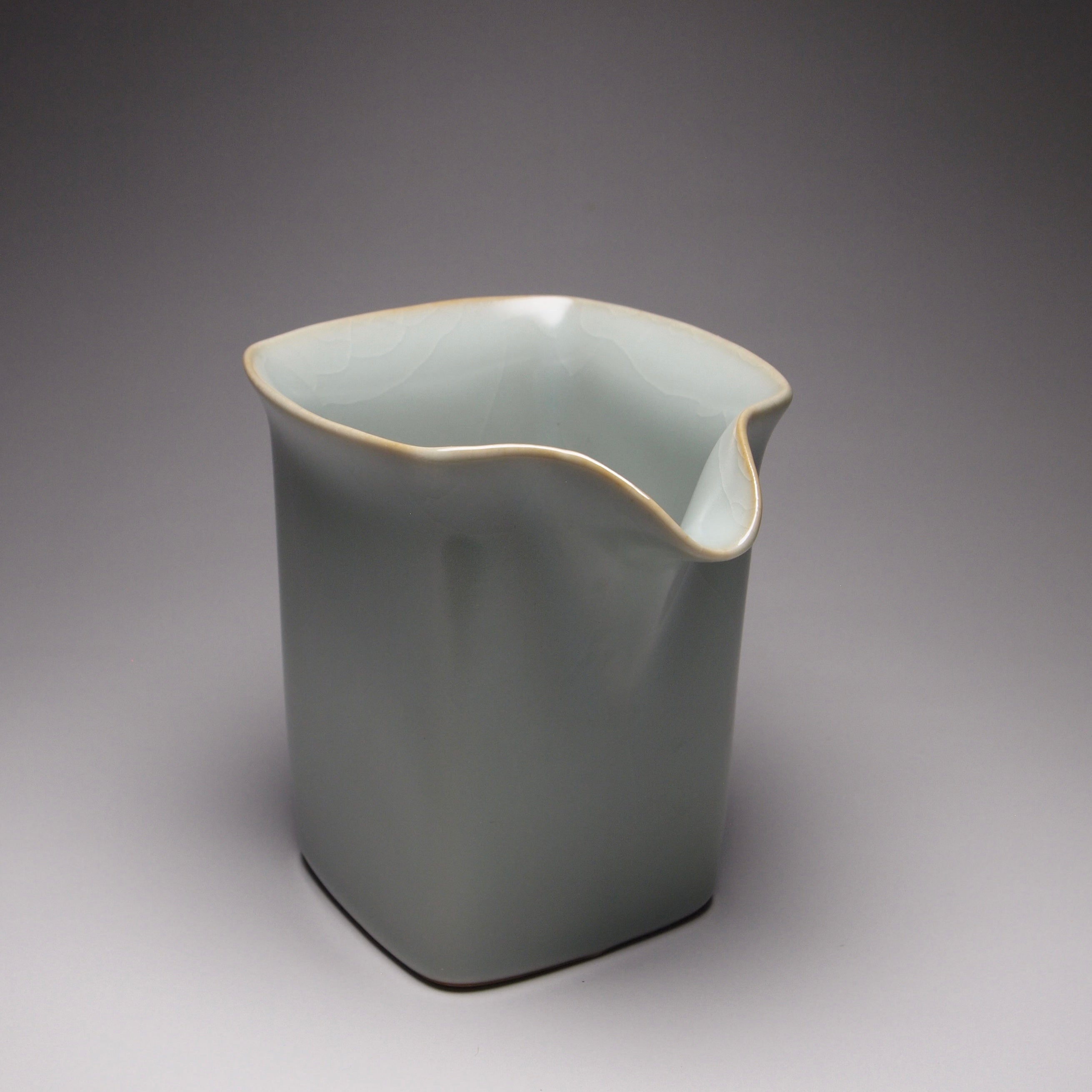 Square Ruyao Fair Cup 善窑汝窑公道杯 230ml – MudandLeaves