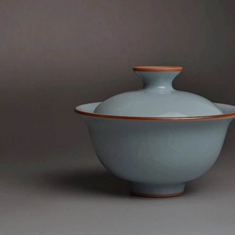 Small Royal Jade Ruyao Gaiwan 汝窑御青小盖碗 – MudandLeaves
